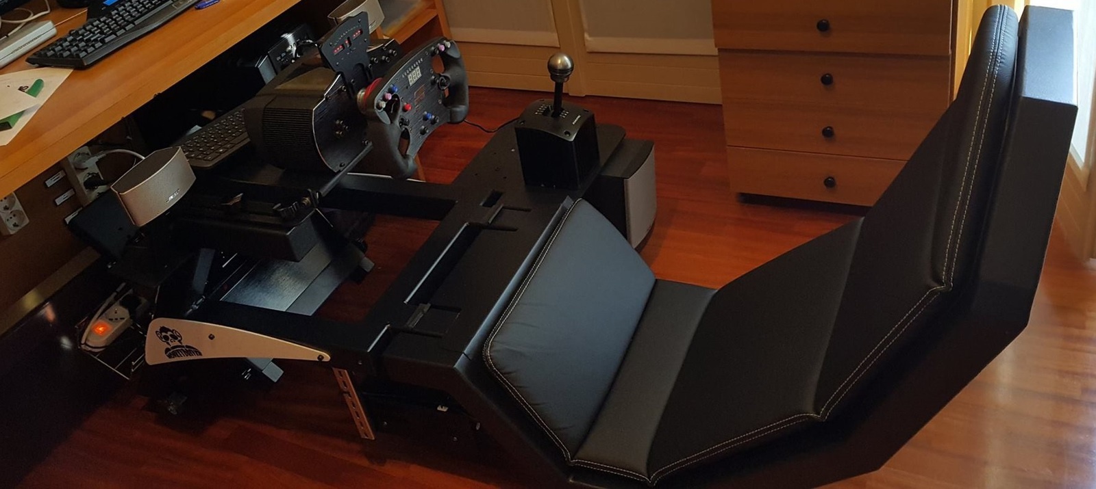 Une installation à base de cockpit MonkeyDriver - Simrace-Blog