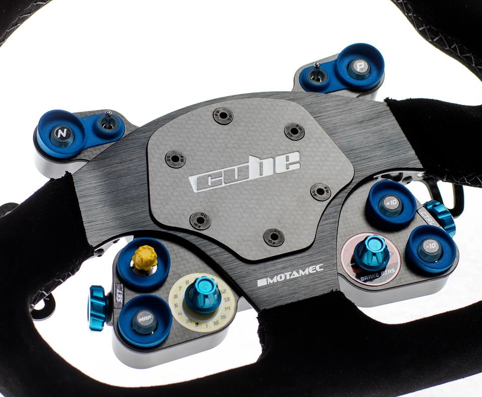 Nouveau volant Touring pour Cube Controls - Simrace-Blog
