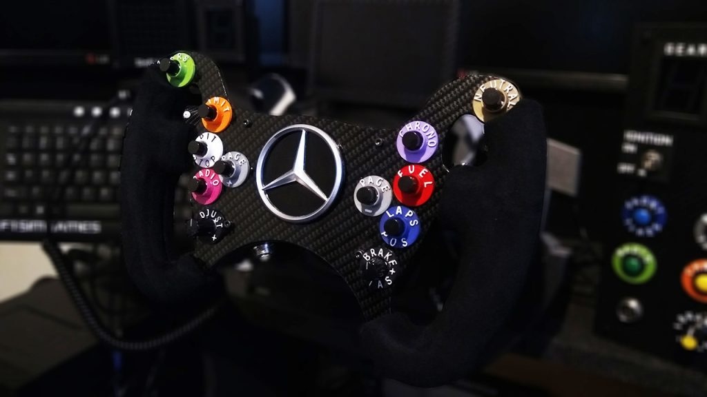 Volant Mercedes AMG GT3 par F1SIMGAMES - Simrace-Blog