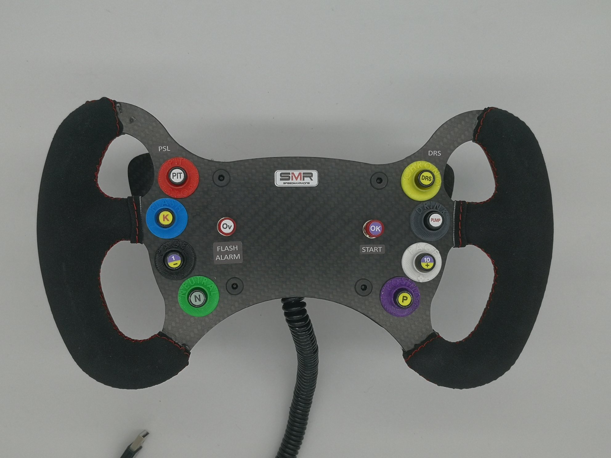 Nouveau volant GT3 pour SPEED MAX RACING : Mais c'est un Merc ...