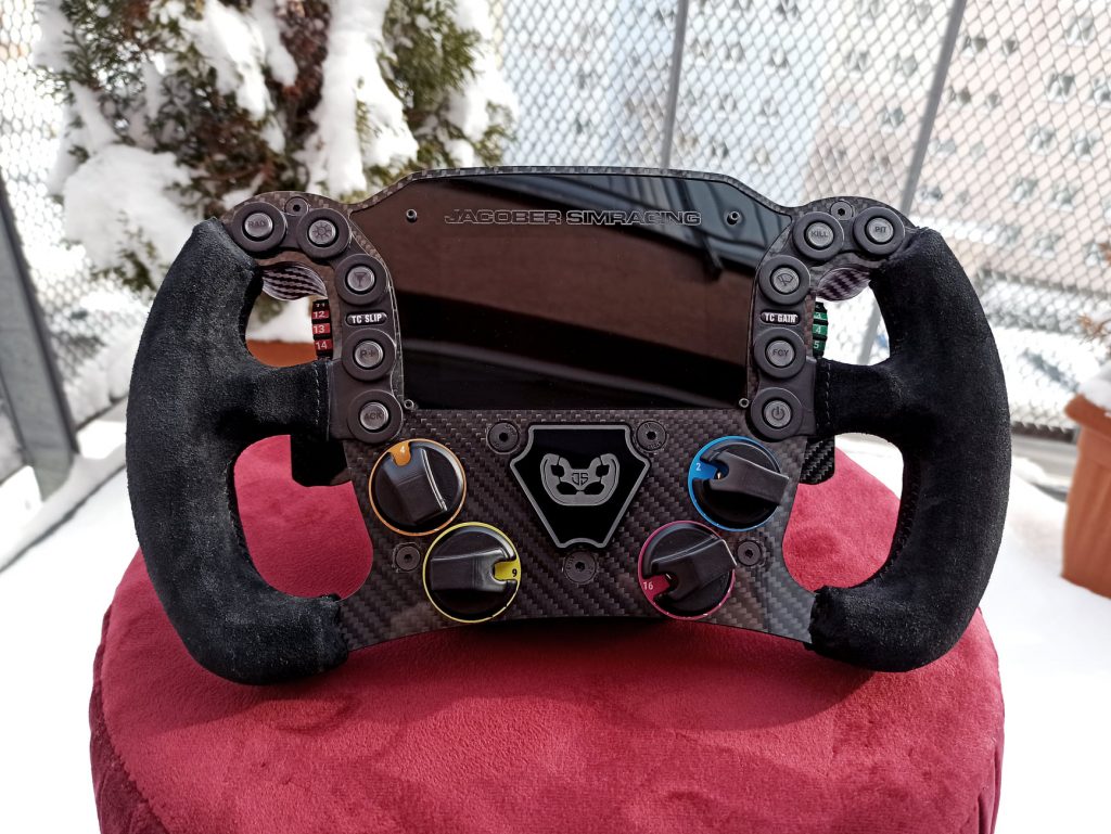 Volant Dallara LMP2 P217 par JACOBER SIMRACING - Simrace-Blog